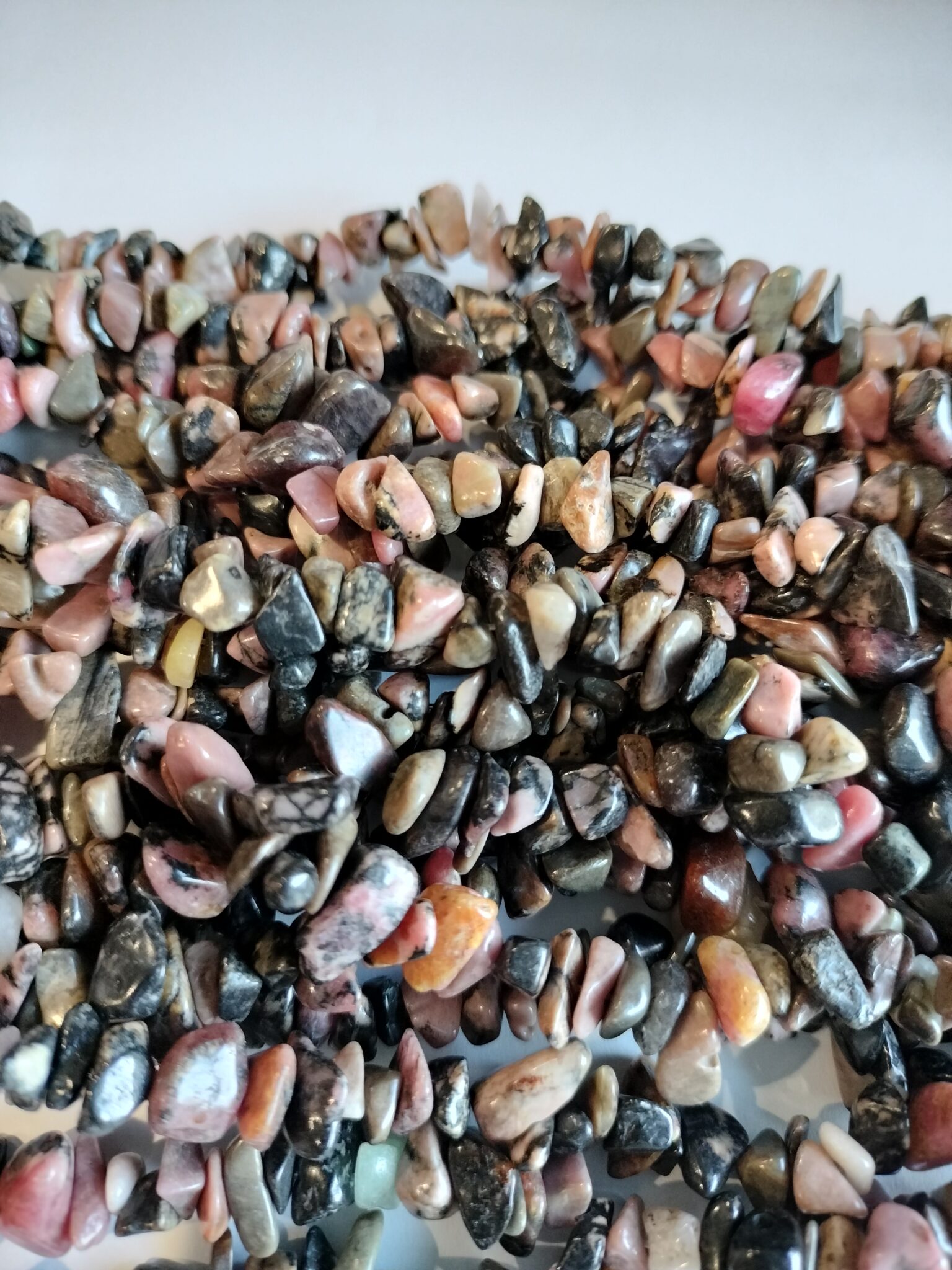 Beautiful Rhodonite Chip Stones Strand (90cm) - Newly Arrived